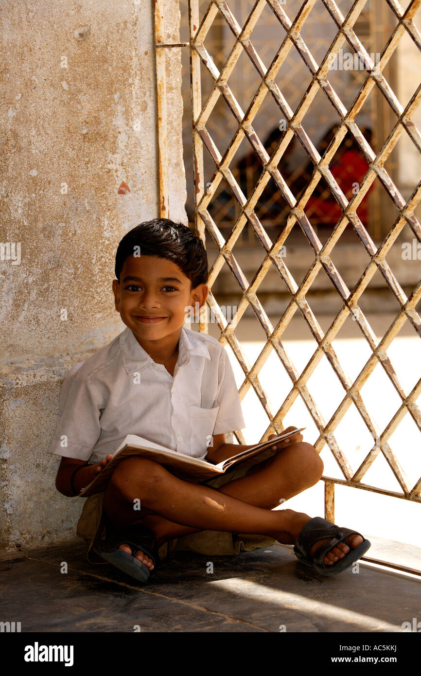 School Boy Reading Outside Saiapet Model Government School Chennai ...