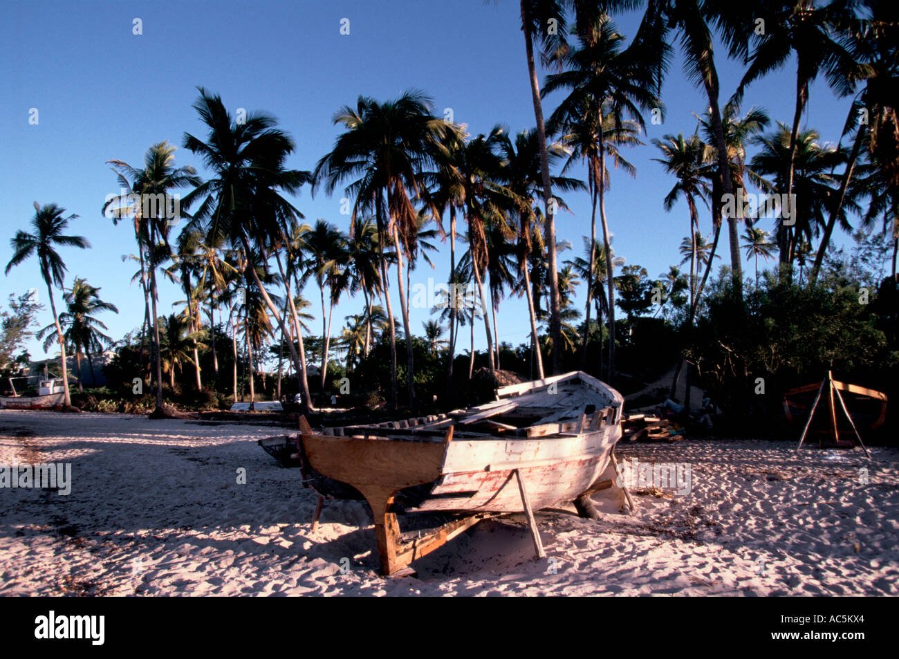 Vilanculo hi-res stock photography and images - Alamy