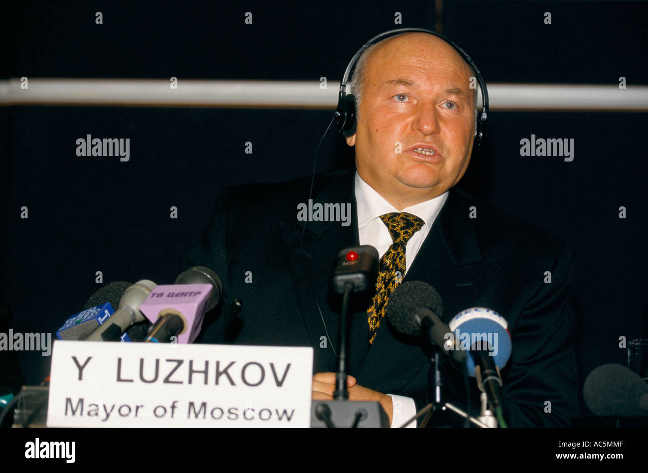 Black male politician hi-res stock photography and images - Alamy
