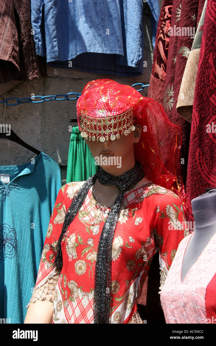 Belly dance istanbul turkey hi-res stock photography and images - Alamy