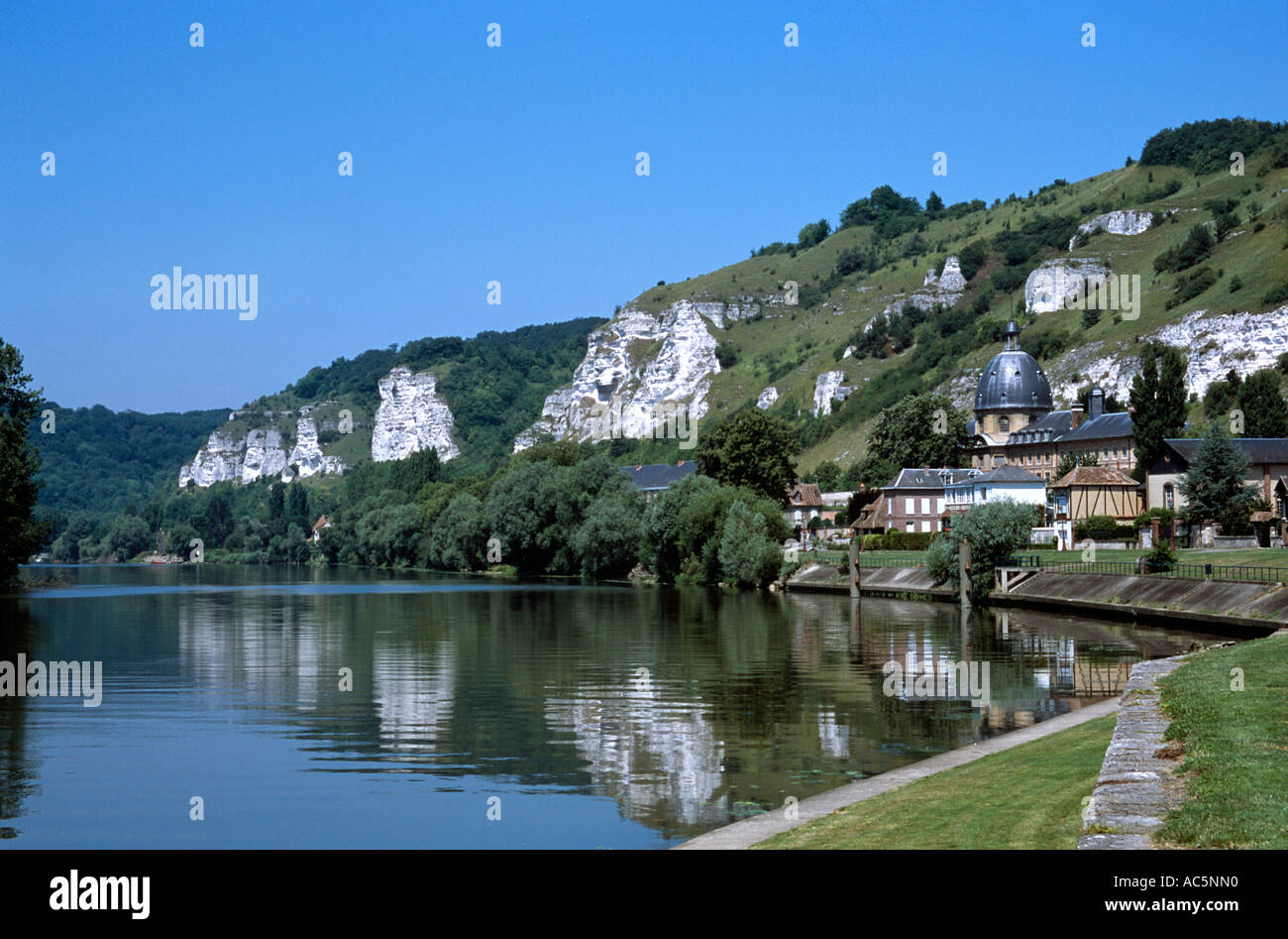 Petit andelys hi-res stock photography and images - Alamy