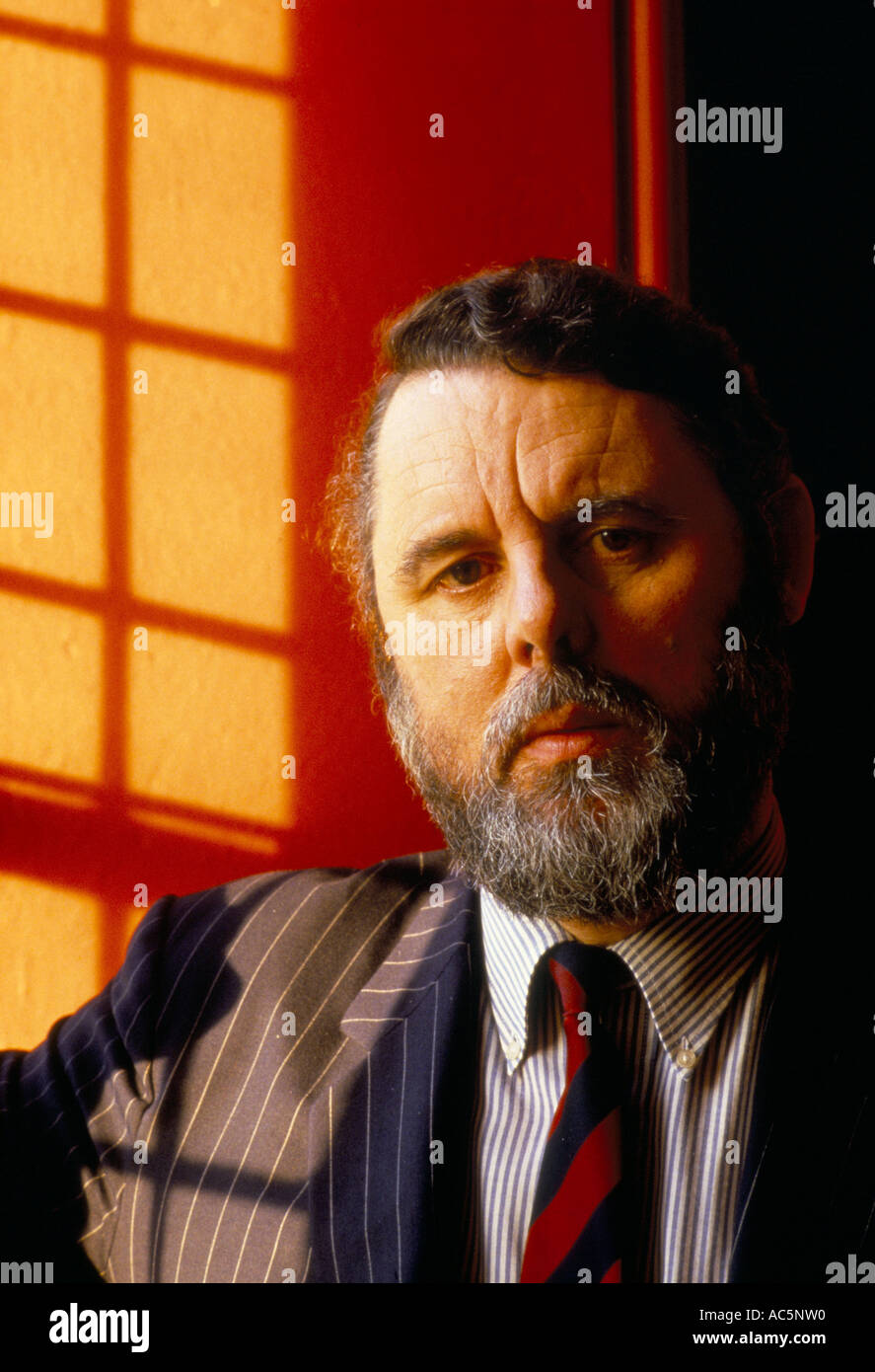 Grandiose costume hi-res stock photography and images - Alamy