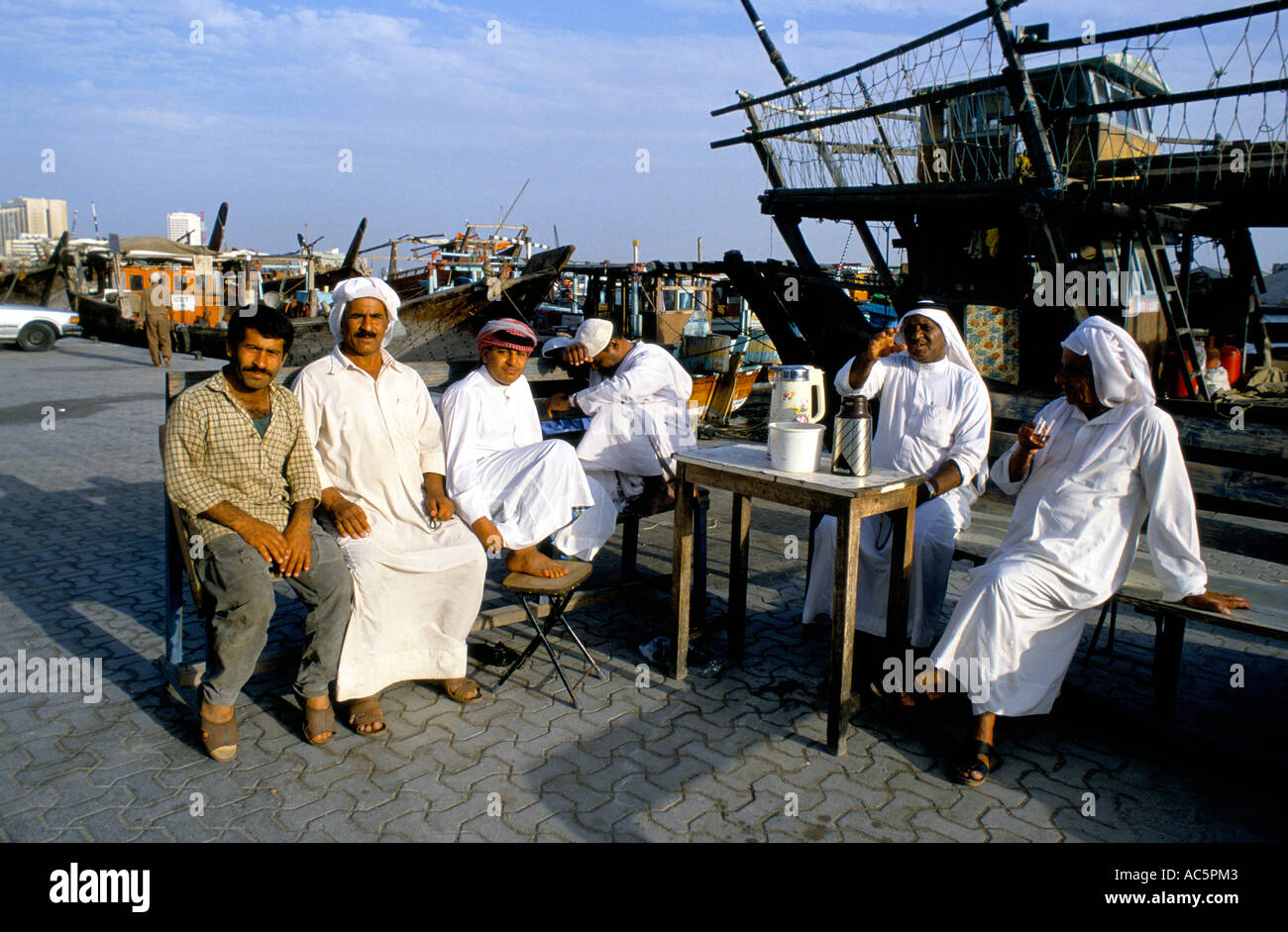 Dubai United Arab Emirates 1990 High Resolution Stock Photography and ...