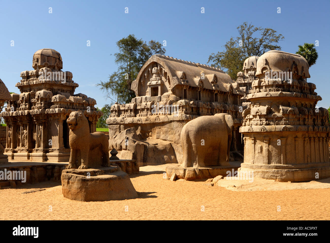 The Five Rathas Group Mahabalipuram, UNESCO World Heritage Site Near ...