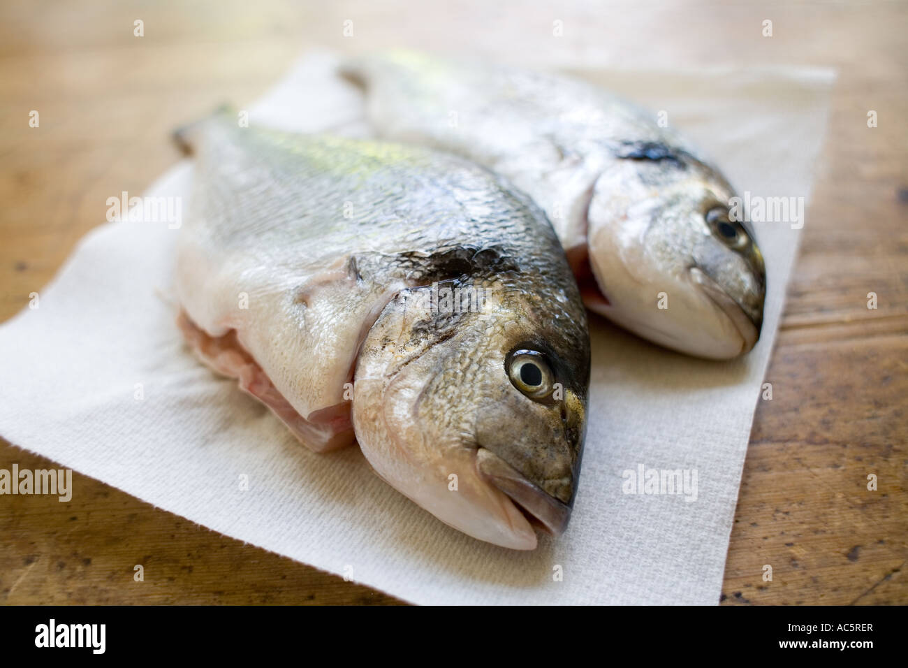 Fresh fish ready to cook Stock Photo - Alamy