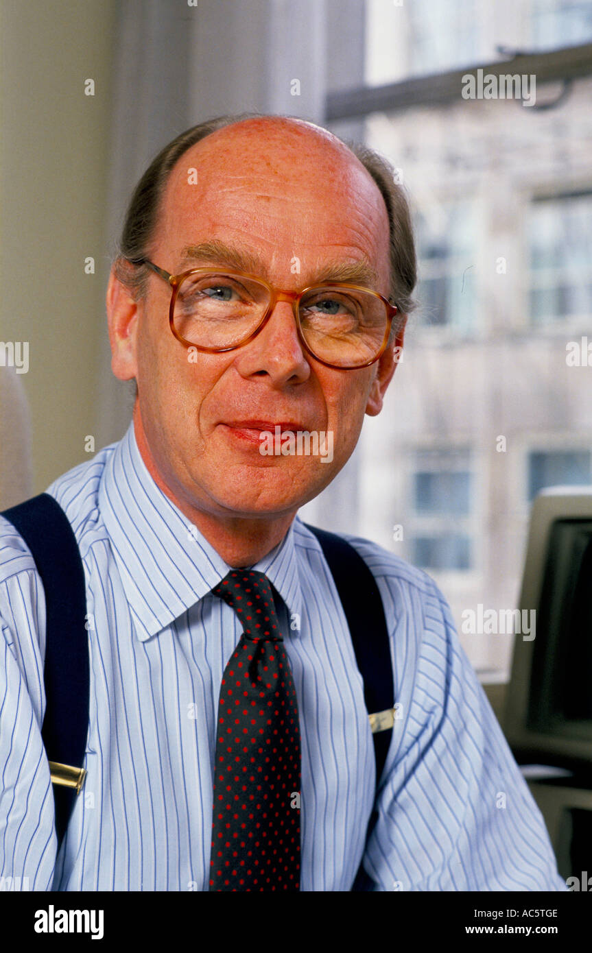 Political correspondant hi-res stock photography and images - Alamy