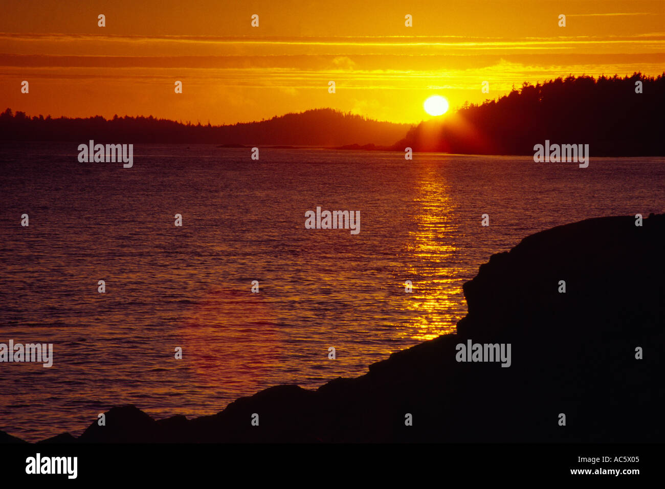 Sunset view tofino bc hi-res stock photography and images - Alamy