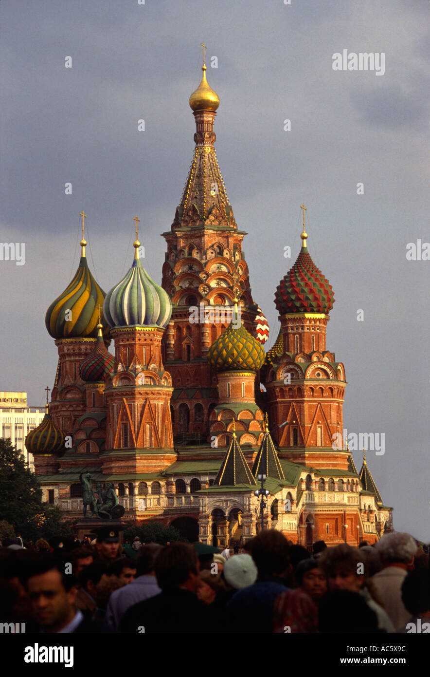 St Basils Cathedral in Red Square Moscow Russia St Basils Cathedral Red ...