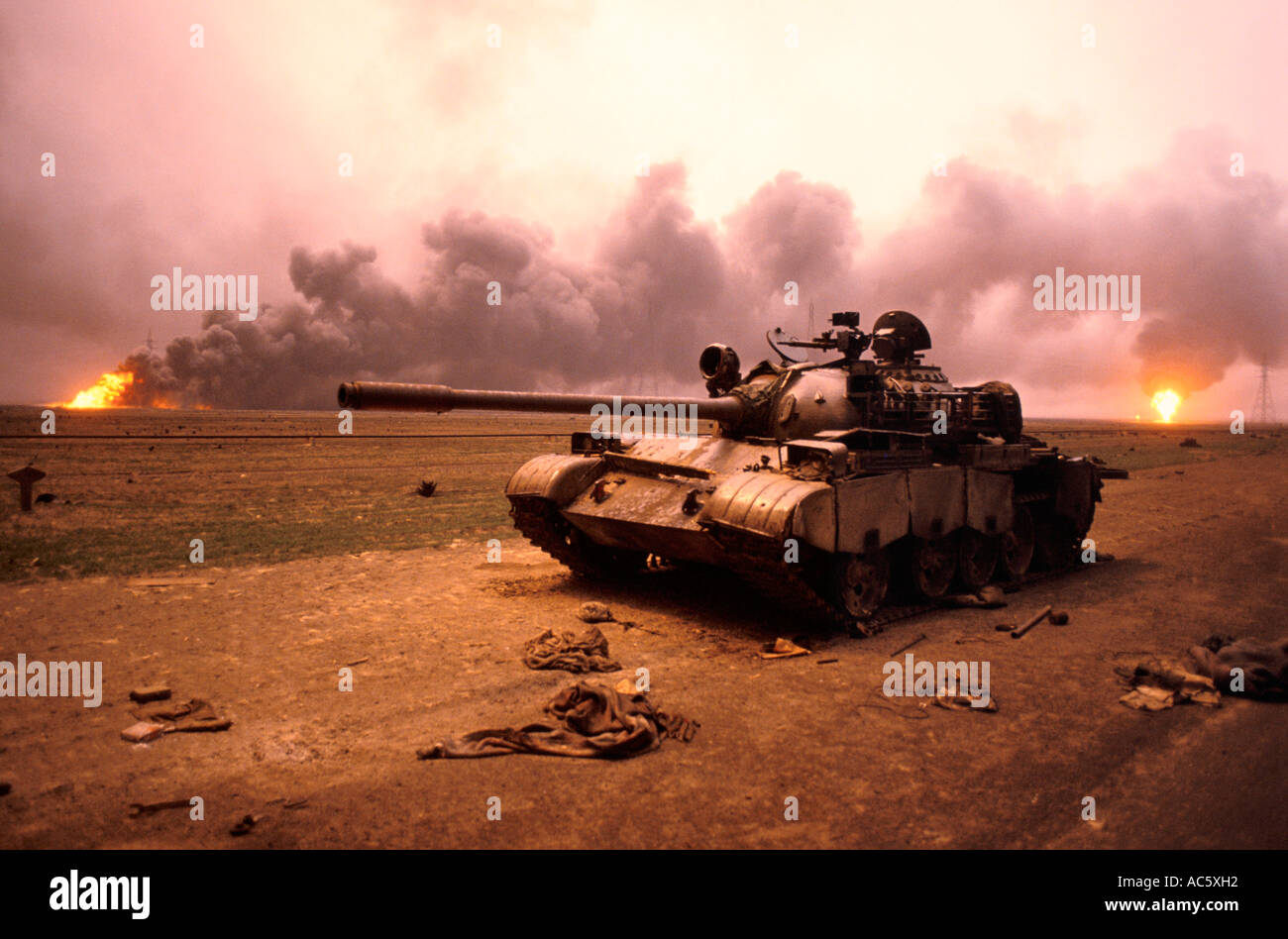 1991 tanks hi-res stock photography and images - Alamy