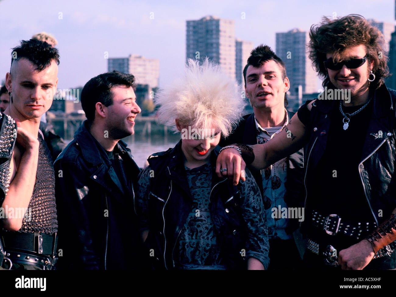 Punk london 1980s hi-res stock photography and images - Alamy