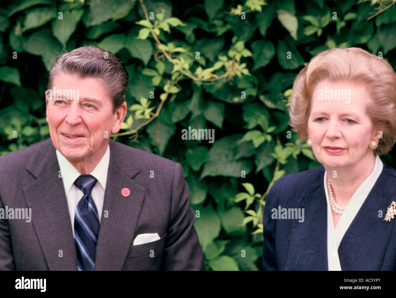 Ronald reagan margaret thatcher hi-res stock photography and images - Alamy