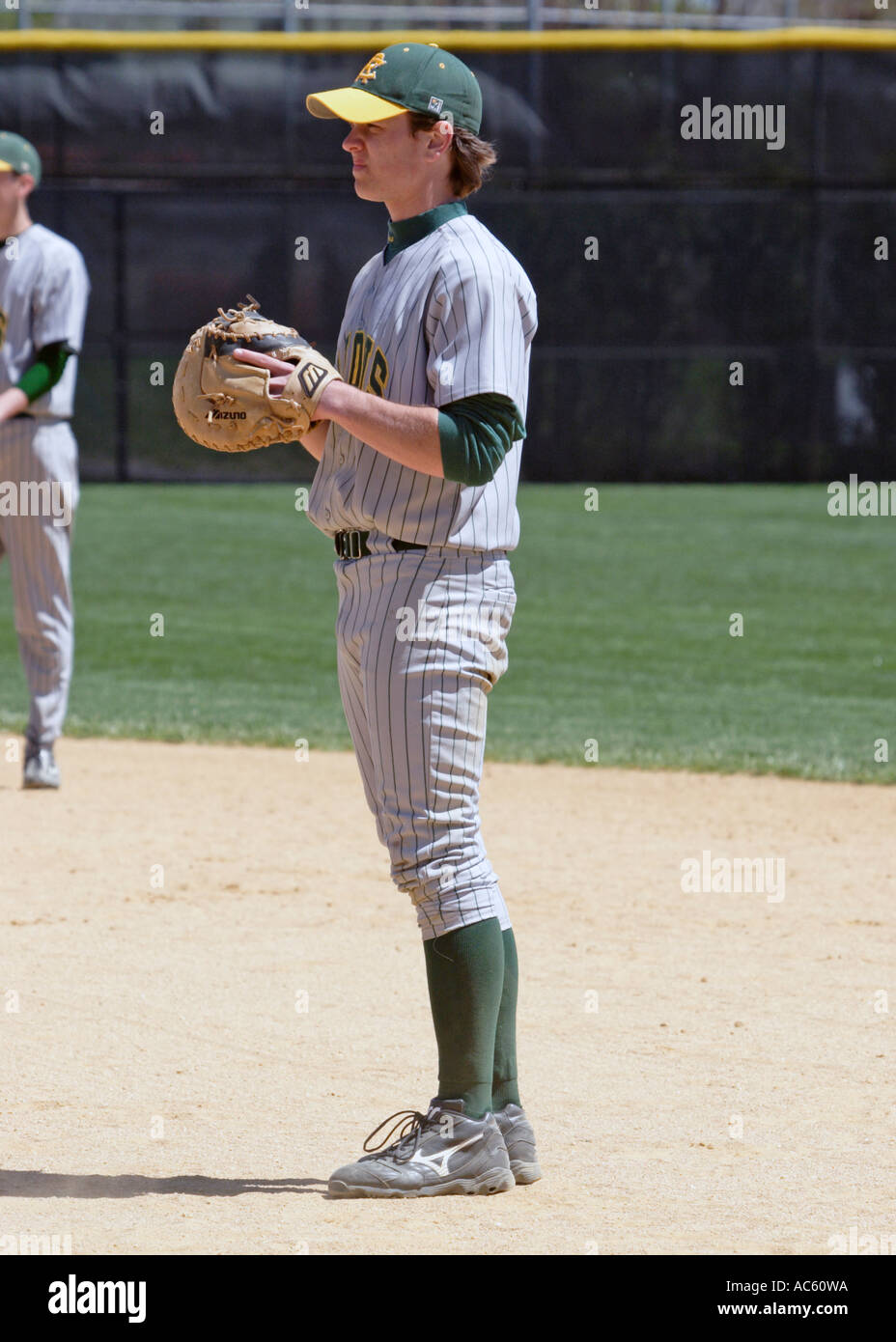 Baseman hi-res stock photography and images - Alamy