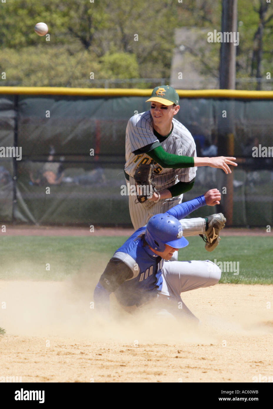 Double breaking hi-res stock photography and images - Alamy