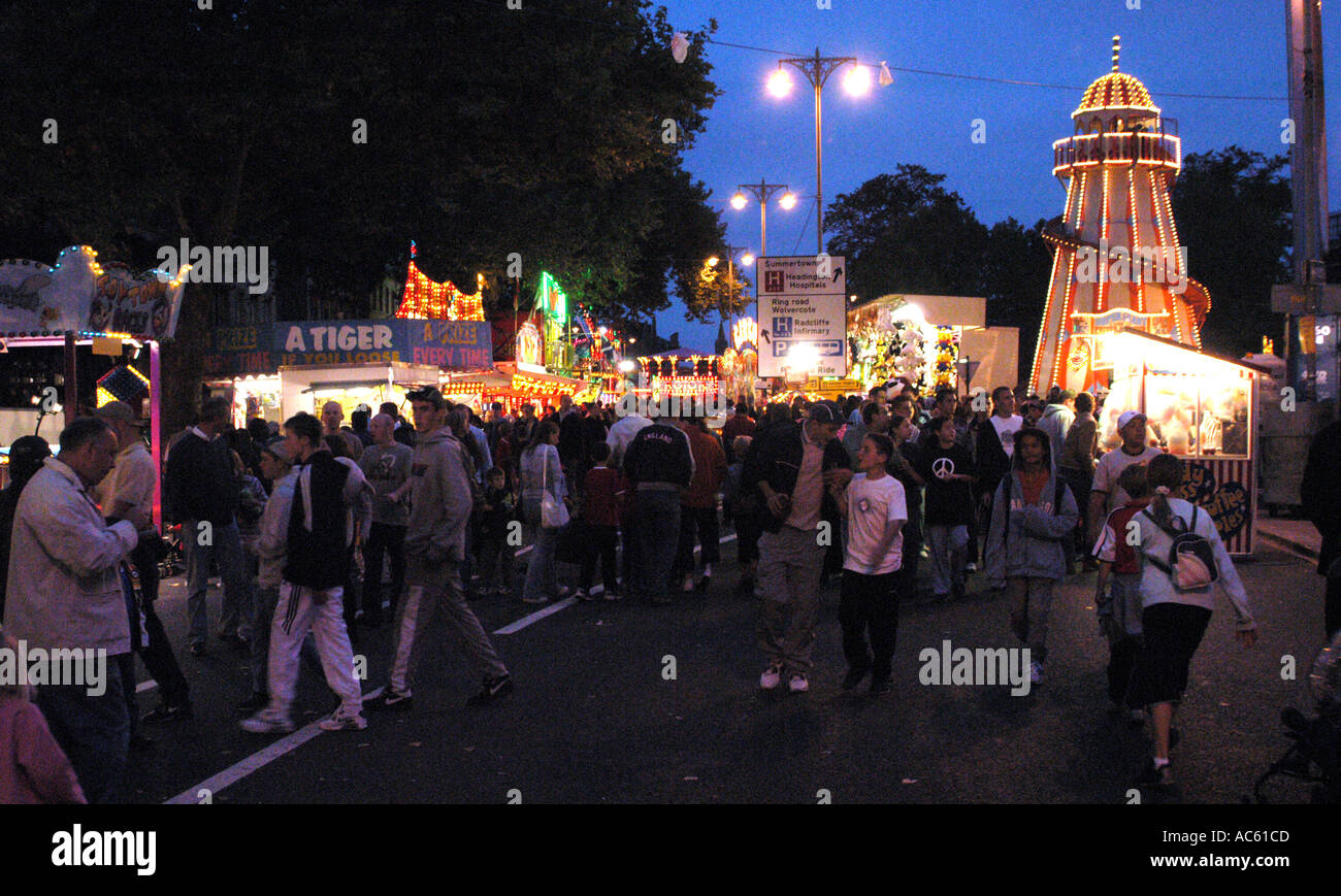 Oxford night uk funfair fairground hi-res stock photography and images ...
