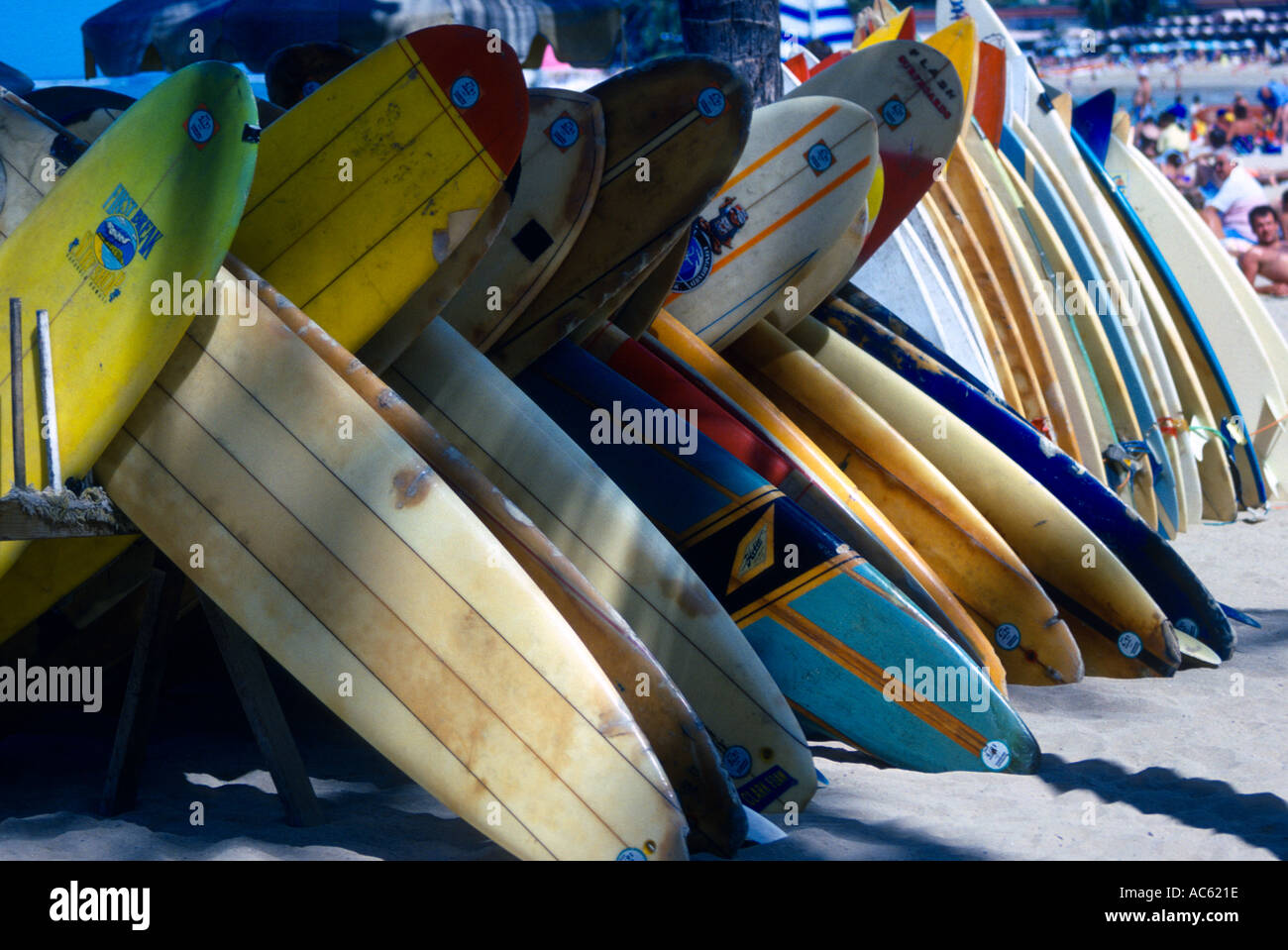 Surfboards waikiki hawaii tropical hi-res stock photography and images ...