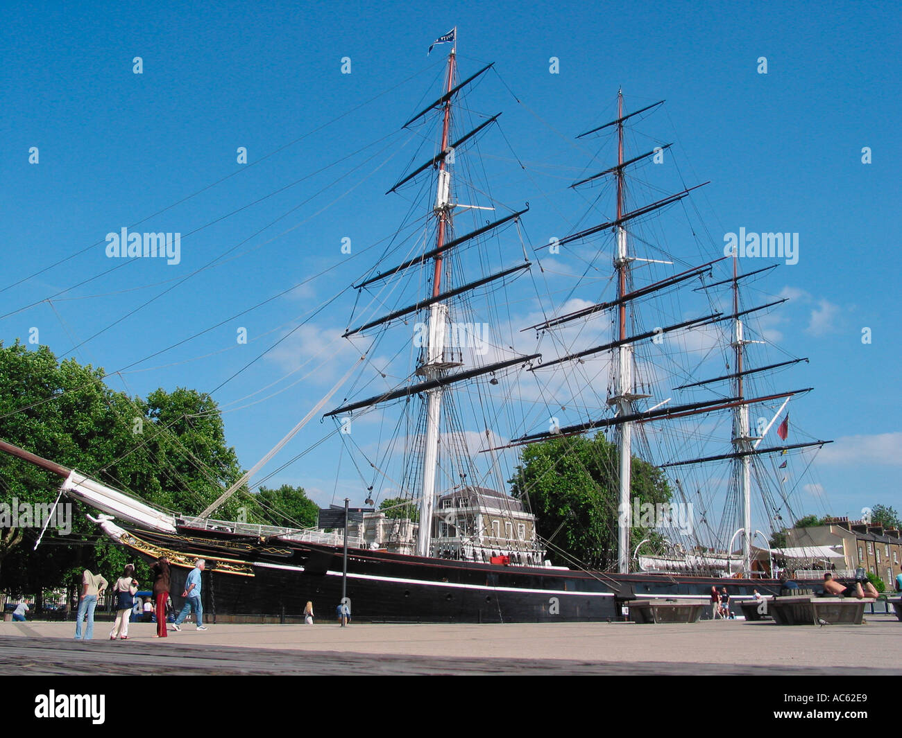 Cutty sark gardens hi-res stock photography and images - Alamy