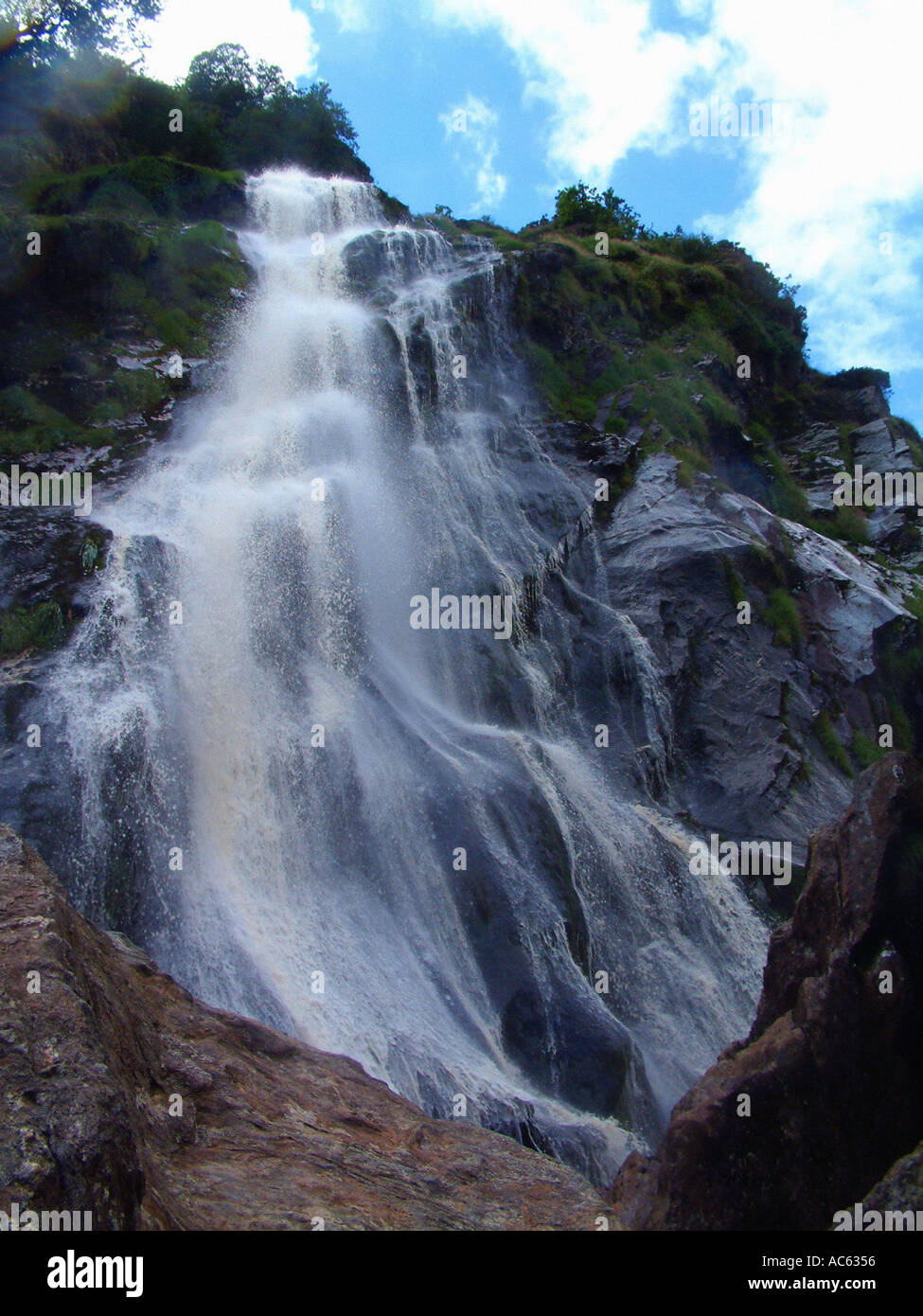 Waterfall At Powerscourt Wicklow Stock Photo - Alamy