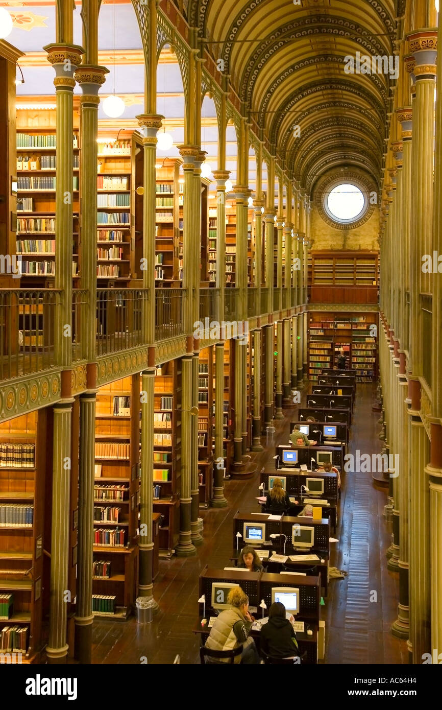 Librarian style hi-res stock photography and images - Alamy