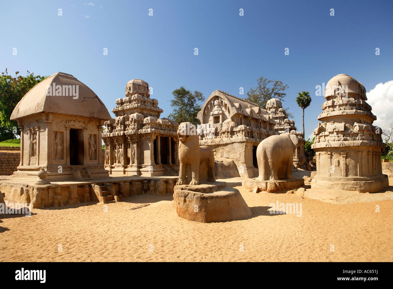 The Five Rathas Group Mahabalipuram, UNESCO World Heritage Site Near ...