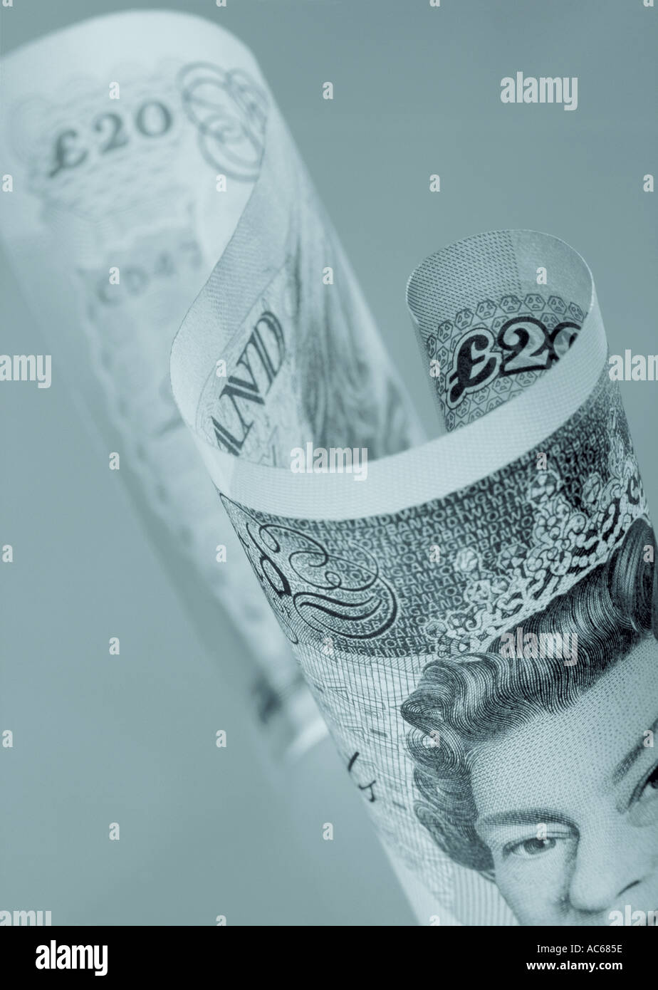 Rolled note uk hi-res stock photography and images - Alamy