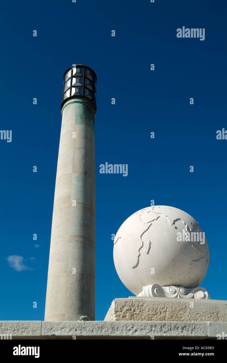 Seamans Monument High Resolution Stock Photography and Images - Alamy