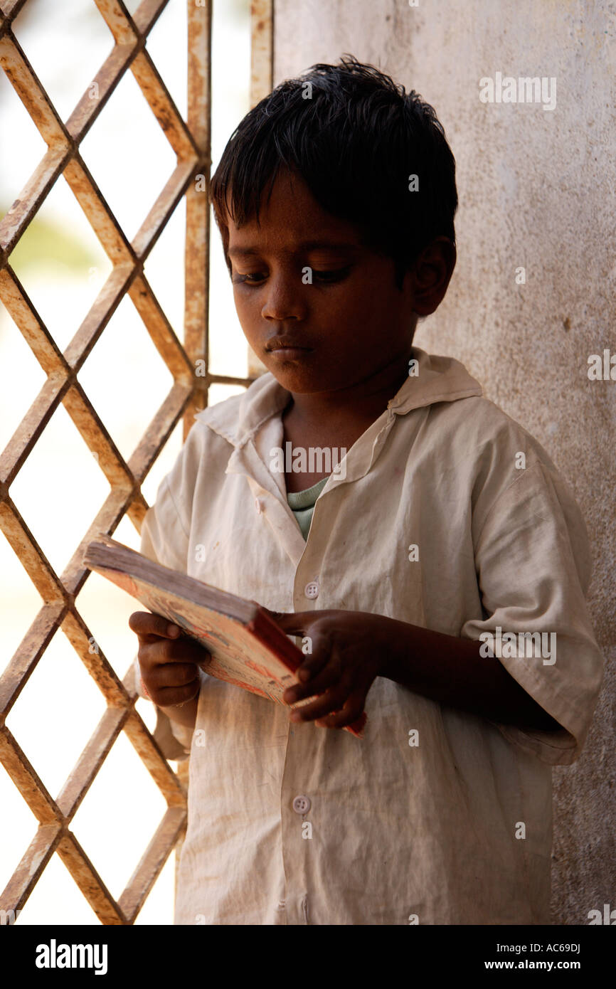 Indian government school assembly hi-res stock photography and images ...