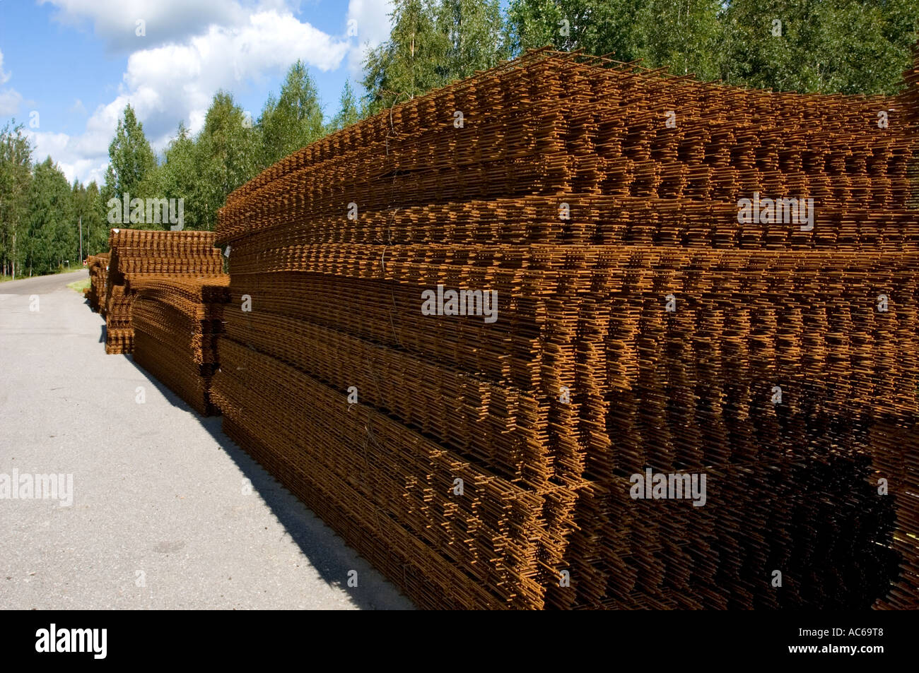 Inventory of wire-netting used to reinforce the road structures against ...