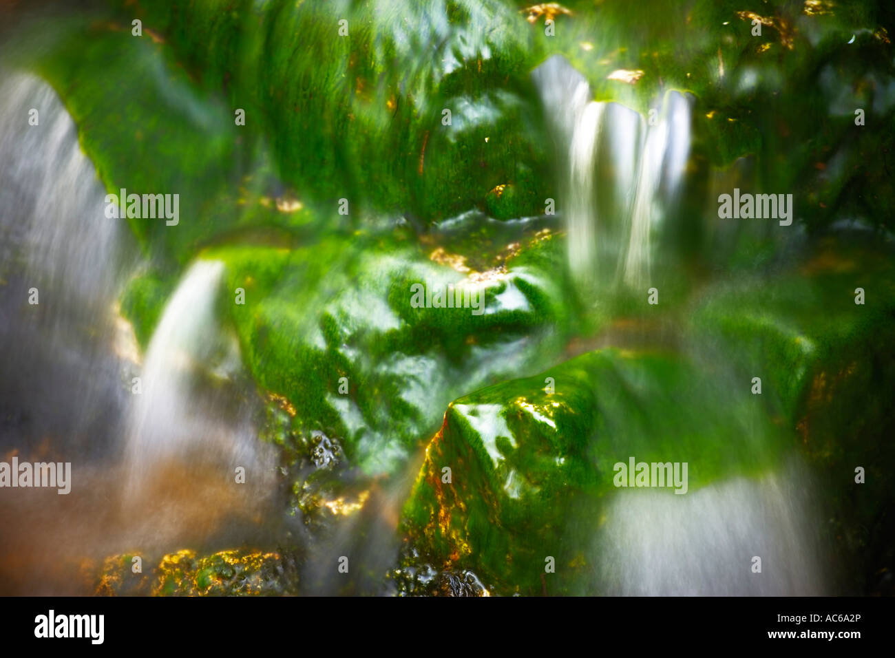 Clear river running over rocks hi-res stock photography and images - Alamy