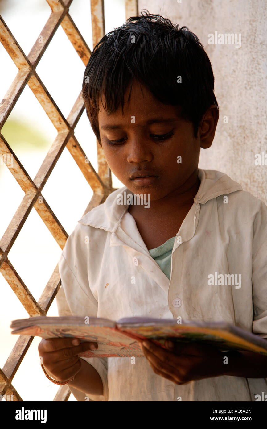 School Child reading outside Saiapet Model Government School Chennai ...
