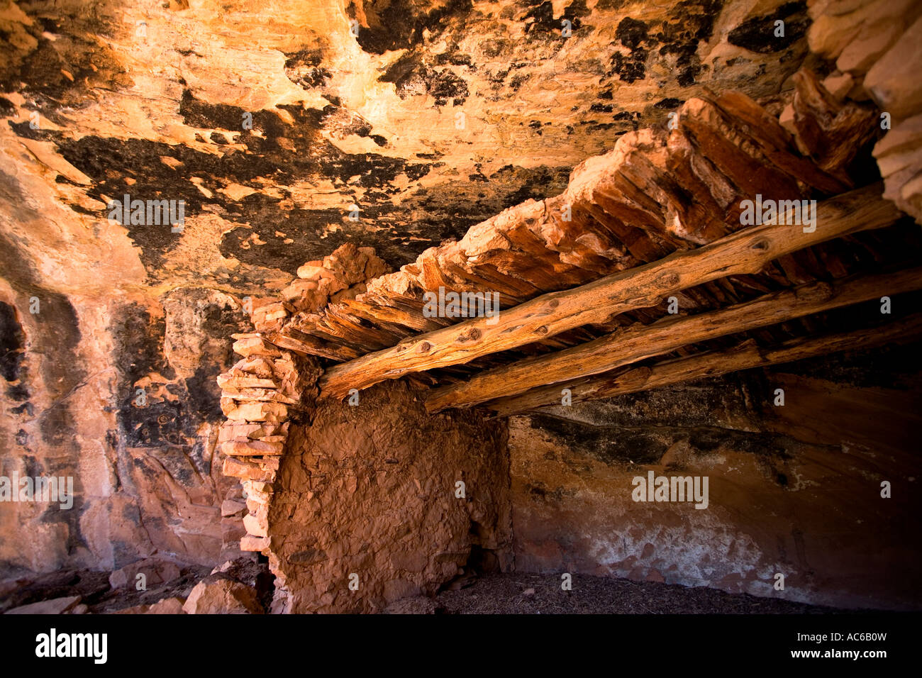 Indian ruins in North Fork of Mule Canyon Cedar Mesa area Utah United ...