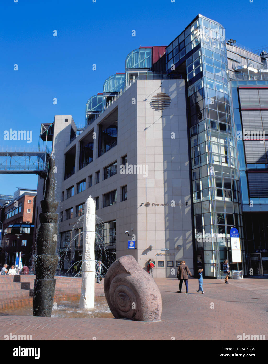 Oslo city centre commercial hi-res stock photography and images - Alamy