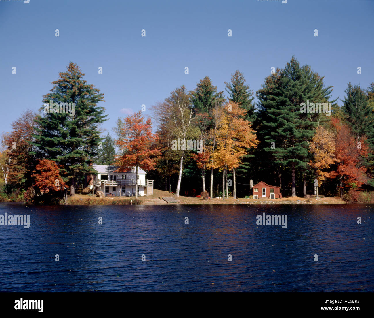 Ludlow vermont fall hi-res stock photography and images - Alamy