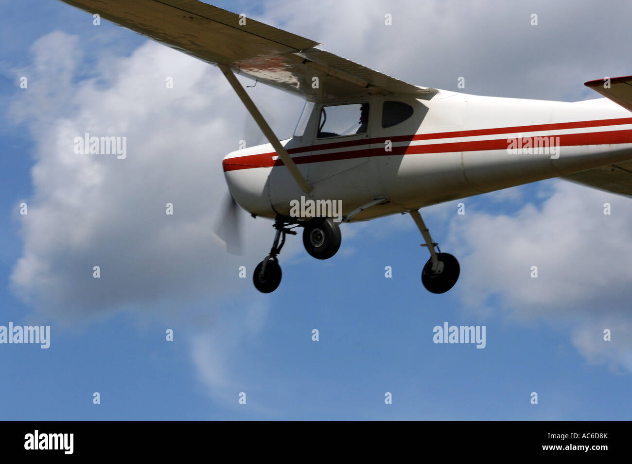 Cessna 150 hi-res stock photography and images - Alamy