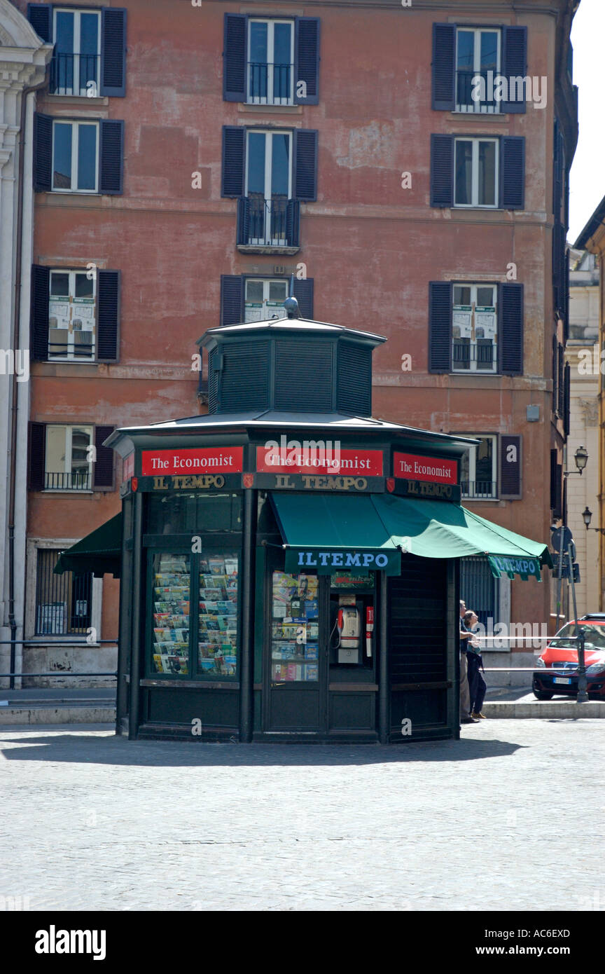 Roman stand hi-res stock photography and images - Alamy