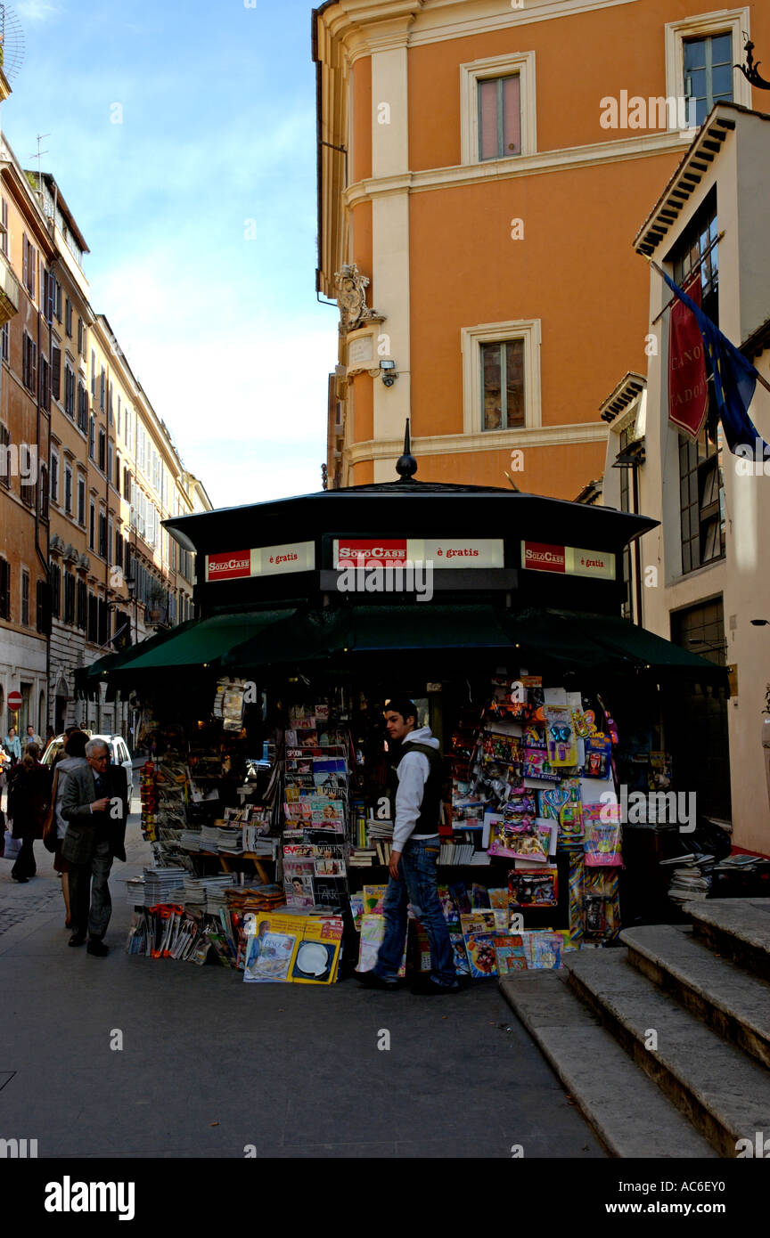 Roman stand hi-res stock photography and images - Alamy