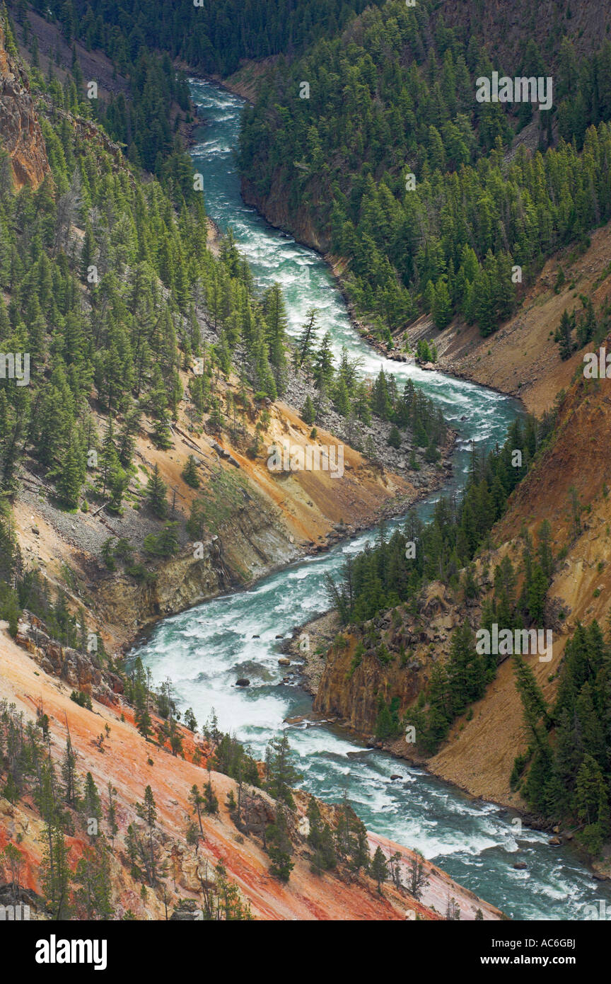 Yellowstone river and the grand canyon from Inspiration Point ...
