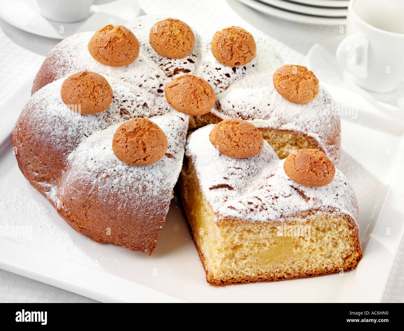 ITALIAN TORTA LIMONE Stock Photo - Alamy