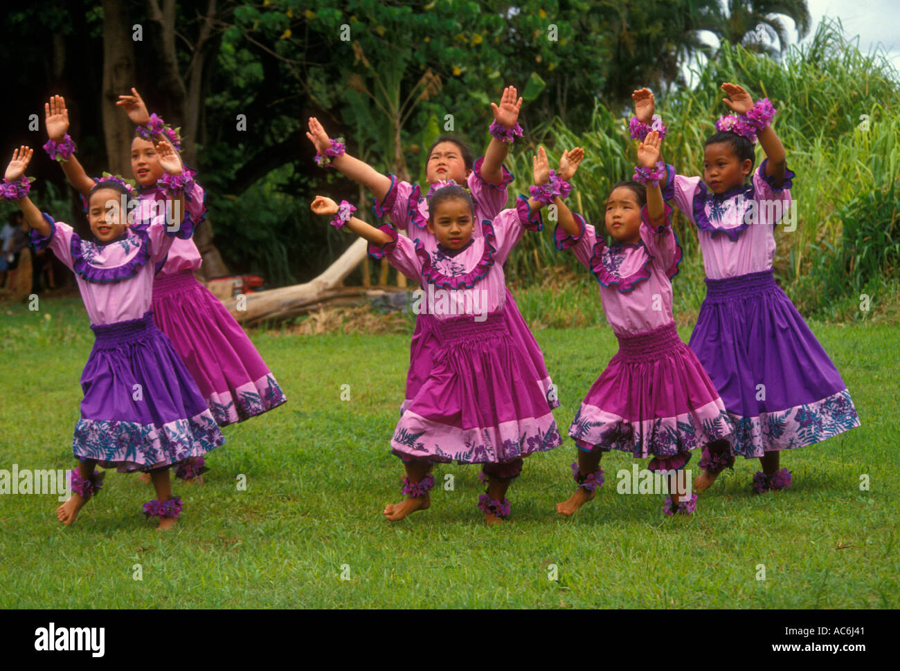 Hawaiians, Hawaiian girls, Hawaiian, girls, children, hula dance, hula ...