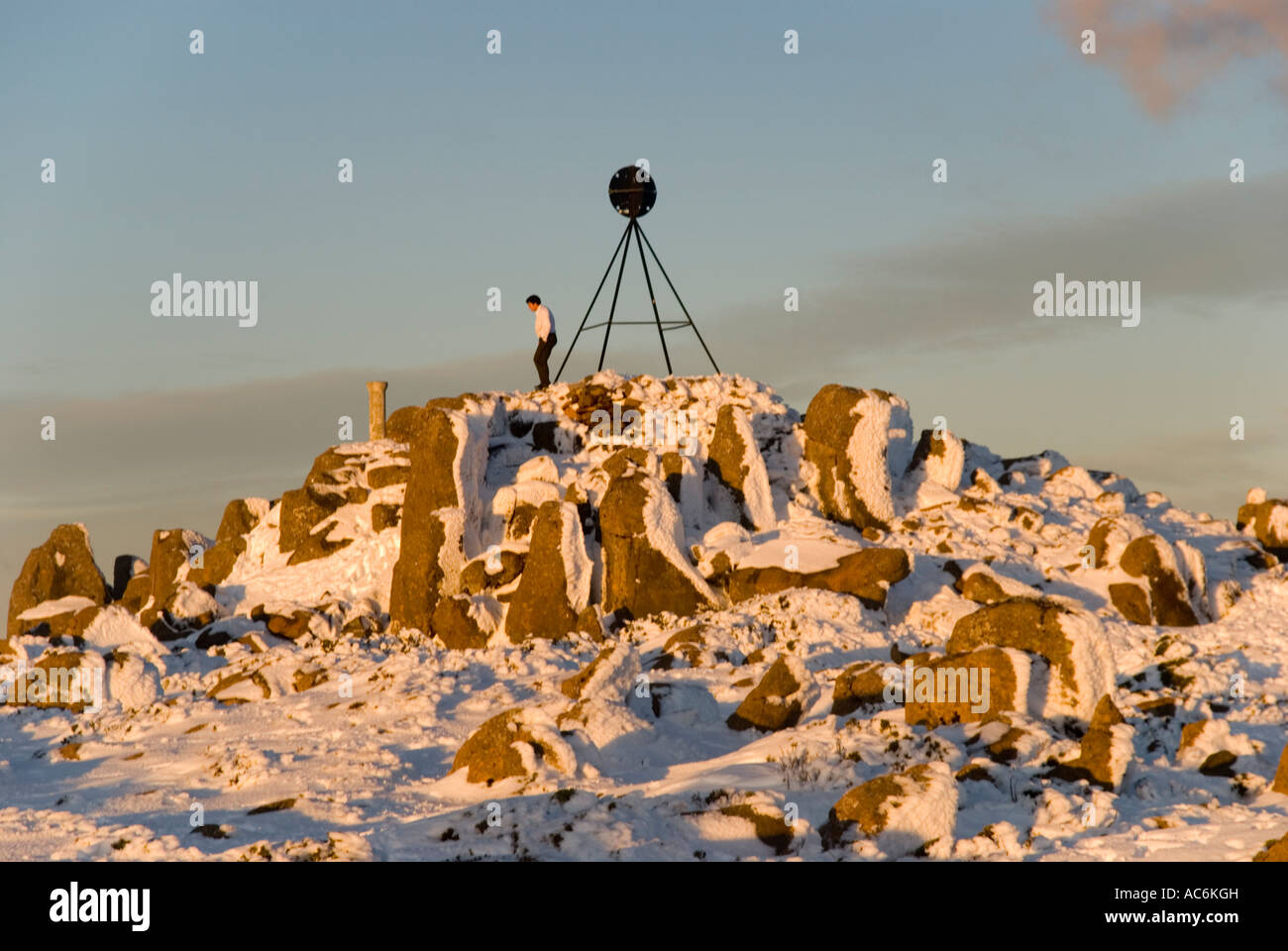 Trig station at 1275 metres altitude on the peak of kunanyi/Mt ...