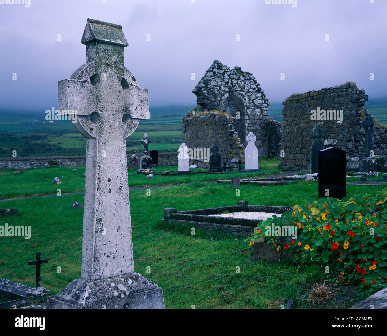 Abandoned celtic village hi-res stock photography and images - Alamy