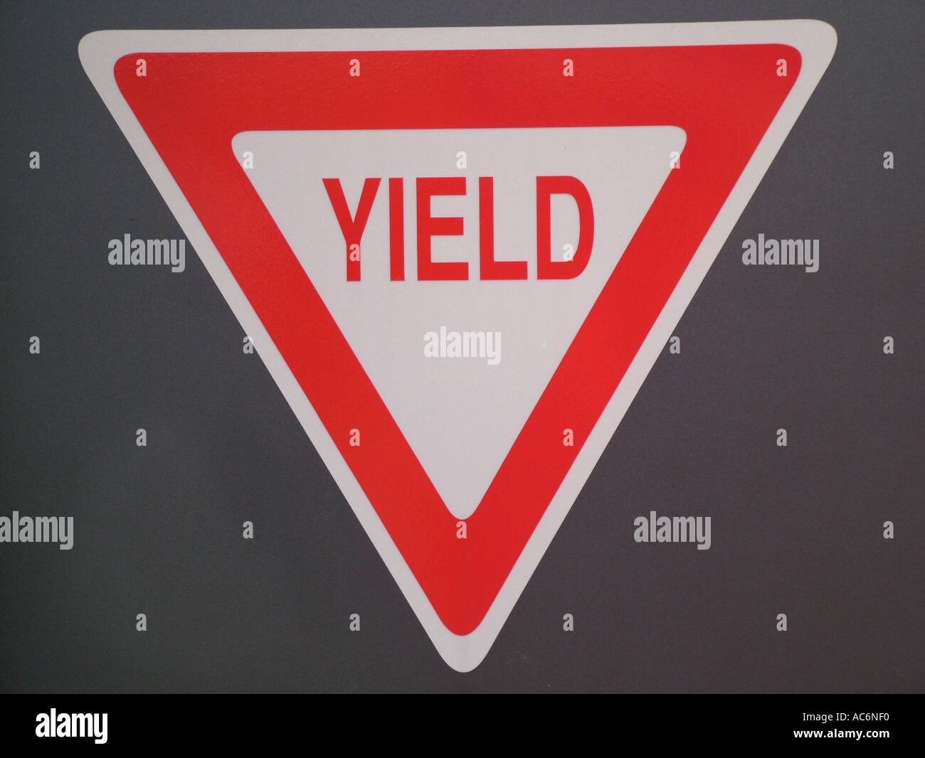 Yield signs hi-res stock photography and images - Alamy