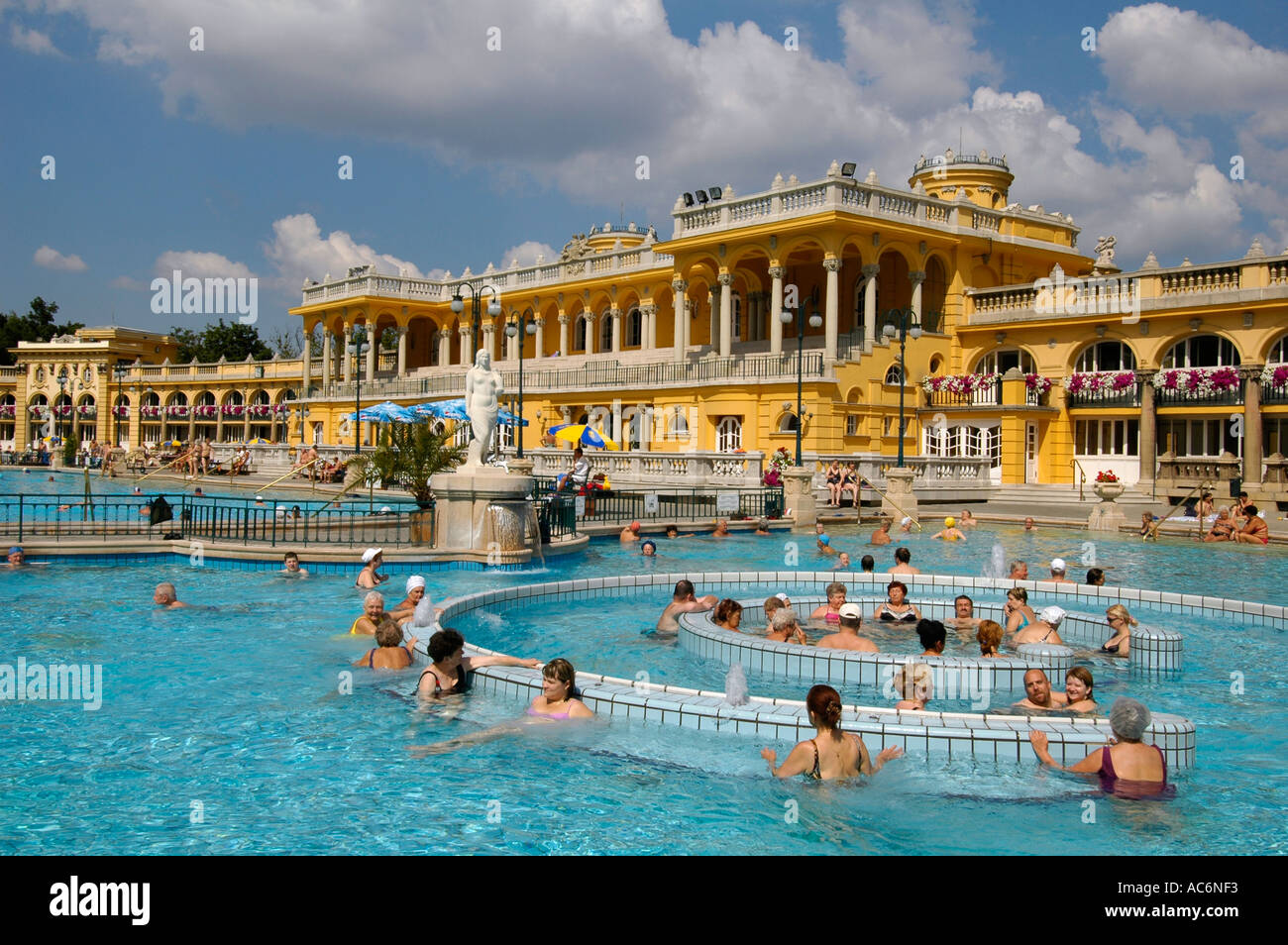 Hungarian bath house hi-res stock photography and images - Alamy