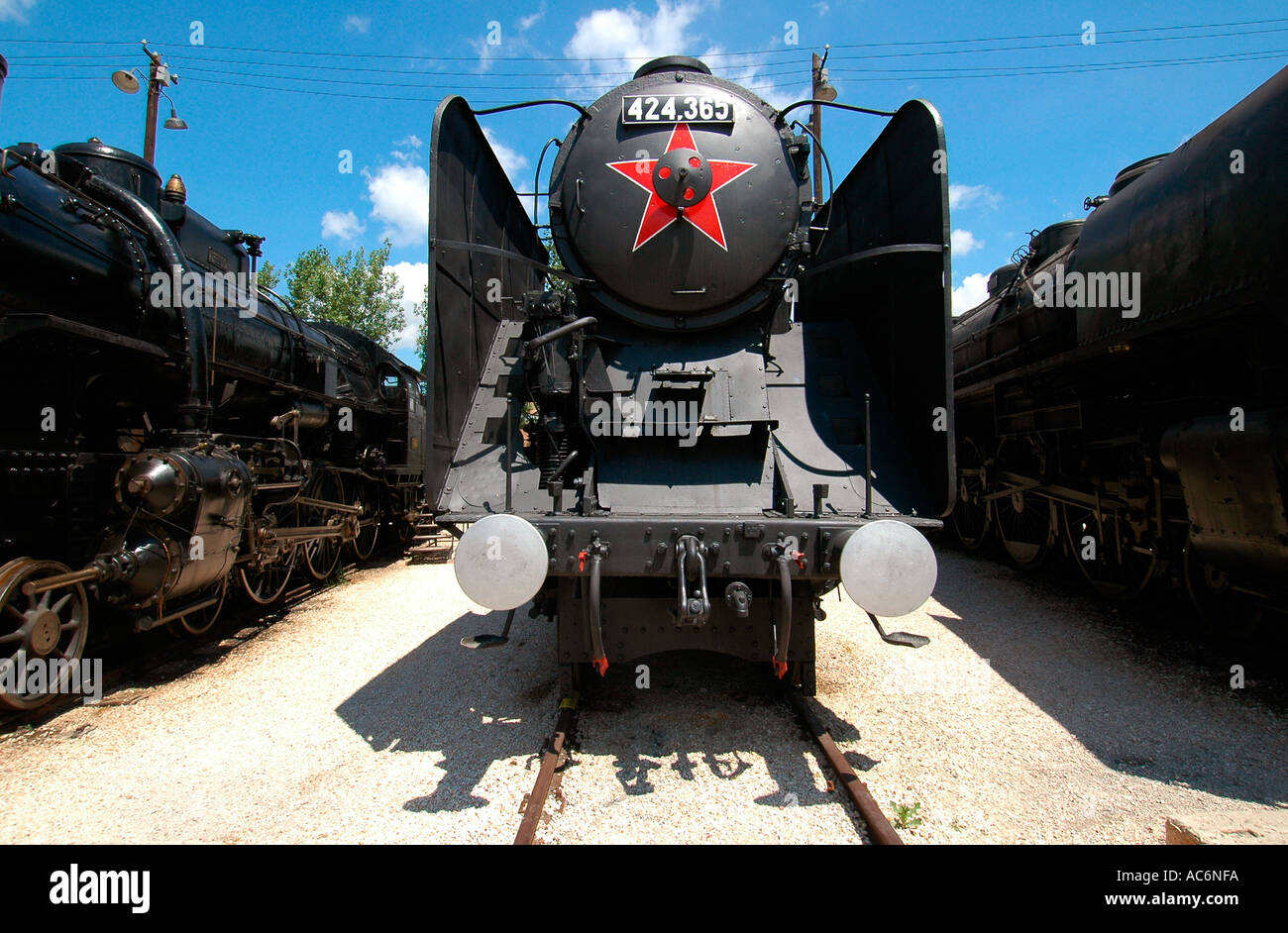 Class 424 locomotive hi-res stock photography and images - Alamy