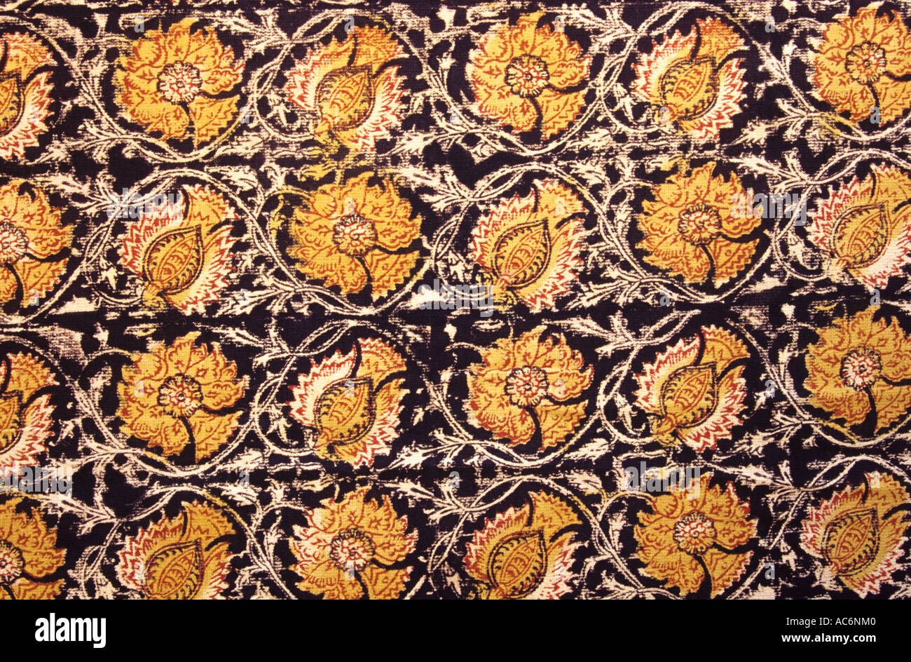 KALAMKARI PRINTS MACHLIPATNAM ANDHRA PRADESH Stock Photo - Alamy