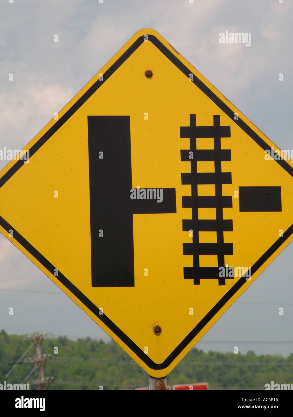 AJD42858, road sign, Railroad Crossing sign Stock Photo - Alamy