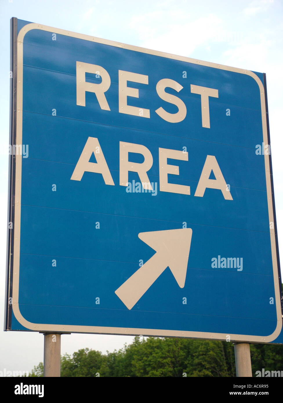 Road safety rest area sign hi-res stock photography and images - Alamy