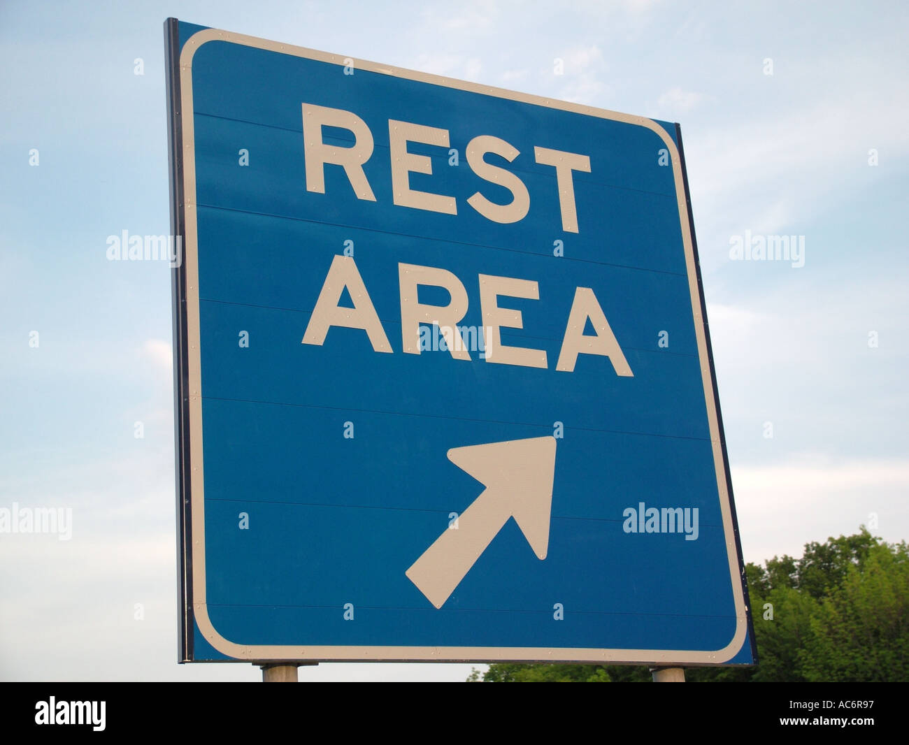 AJD43003, road signs, Rest Area, Right, exit Stock Photo - Alamy