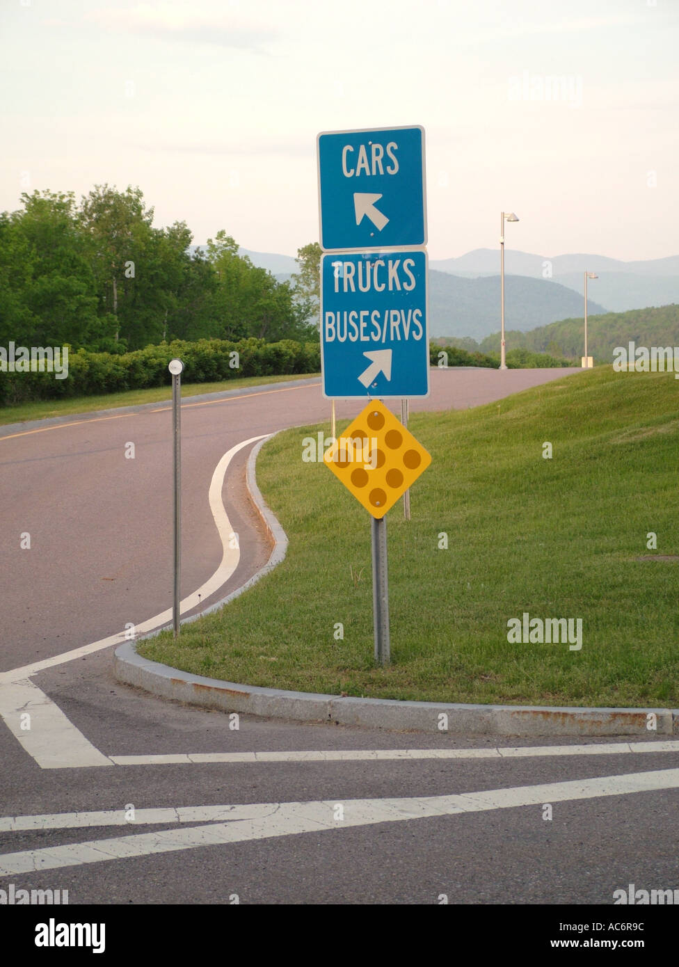 Road safety rest area sign hi-res stock photography and images - Alamy
