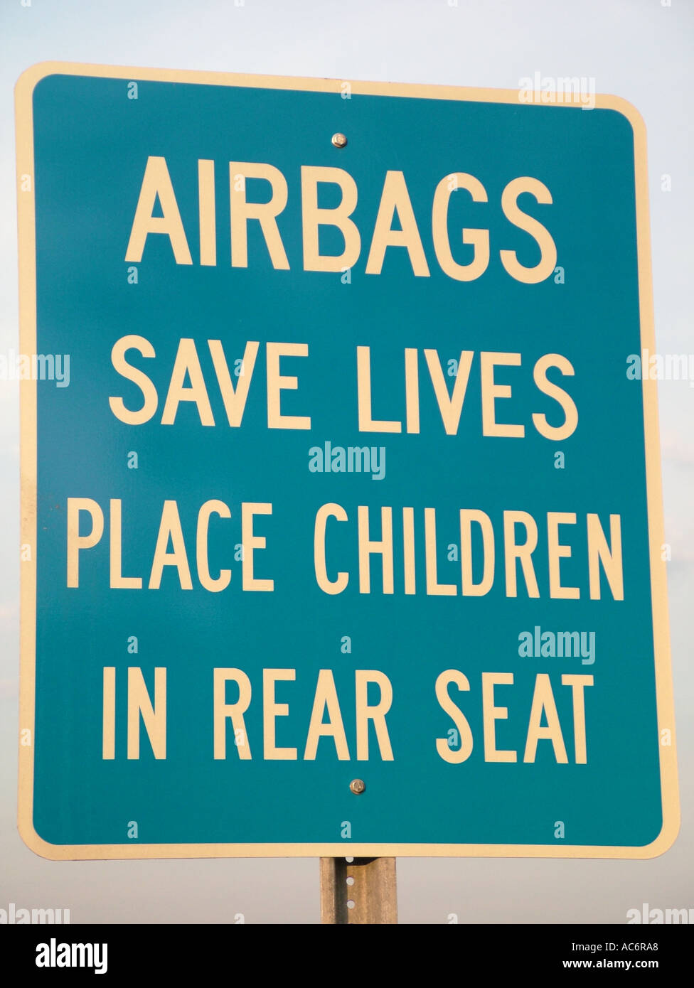 Children road signs hi-res stock photography and images - Alamy