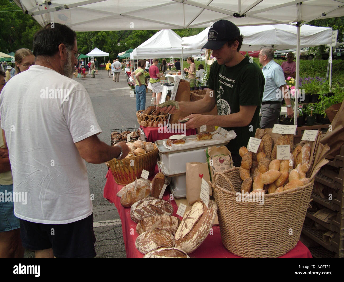 Bread loaf vermont hi-res stock photography and images - Alamy